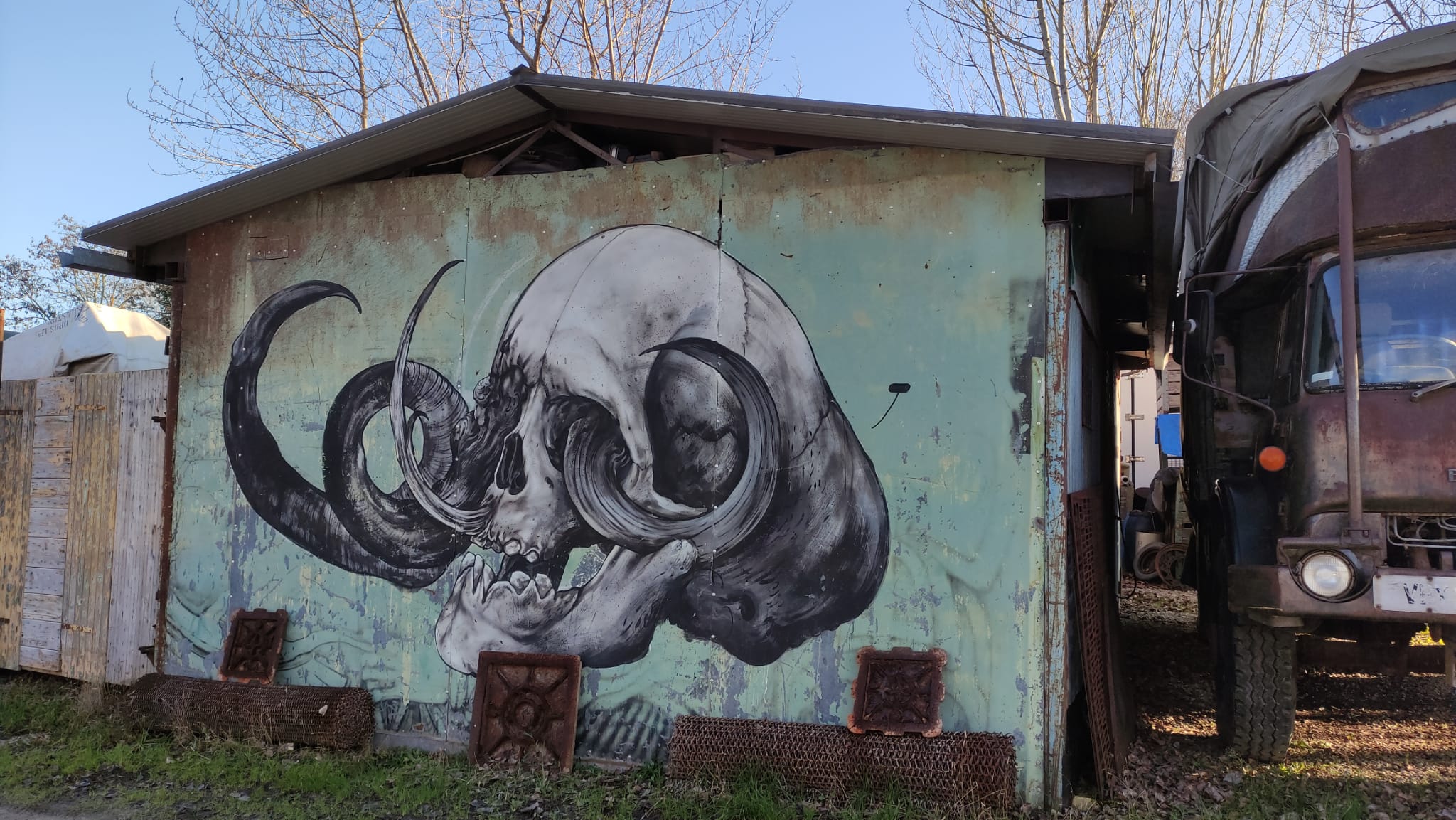 Mutonia, il parco artistico alla Mad Max a Santarcangelo di Romagna ...