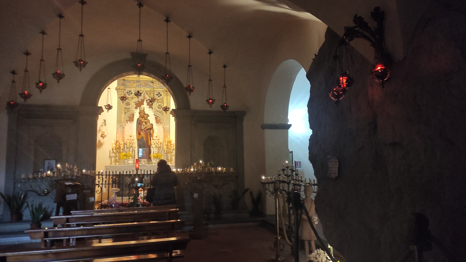 Il Santuario di Santa Maria del Sasso a Bibbiena – Usa La Valigia